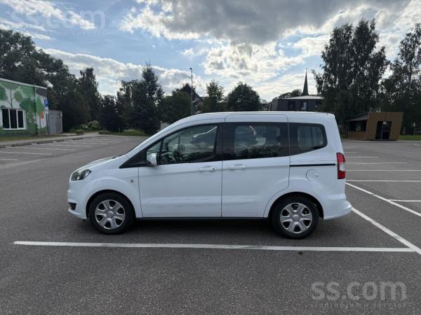 White Ford Tourneo 2017 in Riga, with an engine capacity of 1.00 L and mileage of 174 thousand km for 5990 €, photo 8 on AUTOMOTO.COM.LV
