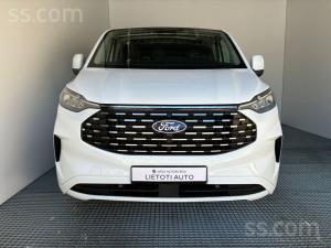 White Ford Tourneo 2024 in Riga, with an engine capacity of 2.00 L and mileage of 30 thousand km for 41900 €, photo 4 on AUTOMOTO.COM.LV