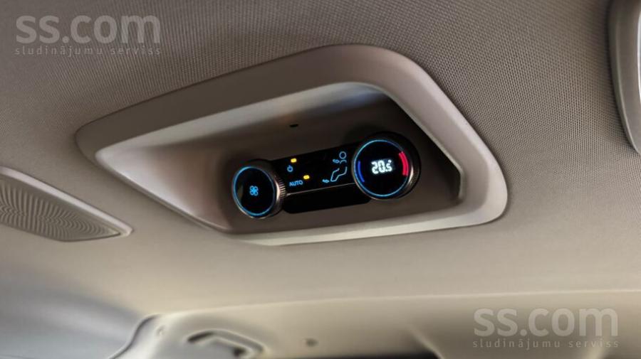 Balts Ford Tourneo 2024 Rīga, ar dzinēja tilpumu 2.00 L un nobraukumu 30 tūkst. km par 40490 €, foto 22 vietnē AUTOMOTO.COM.LV