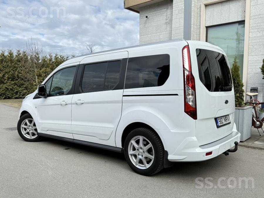 White Ford Tourneo 2014 in Valka, with an engine capacity of 1.60 L and mileage of 213 thousand km for 8990 €, photo 13 on AUTOMOTO.COM.LV
