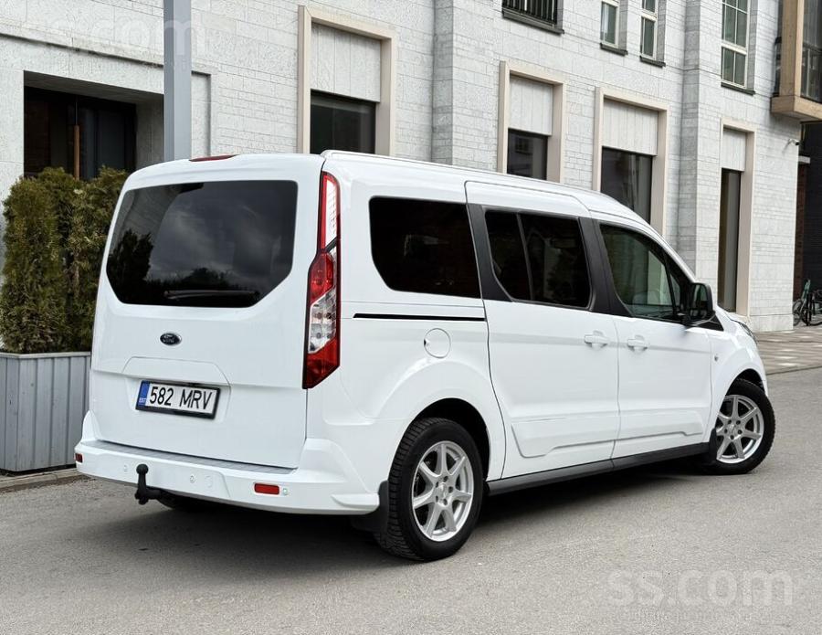 White Ford Tourneo 2014 in Valka, with an engine capacity of 1.60 L and mileage of 213 thousand km for 8990 €, photo 15 on AUTOMOTO.COM.LV