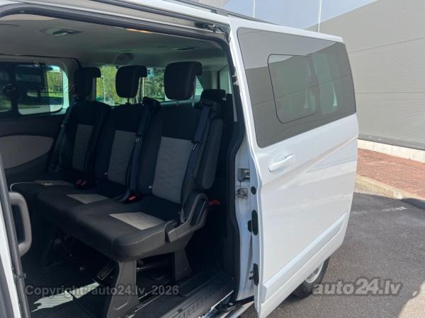 Balts Ford Tourneo 2014 Tallina, ar dzinēja tilpumu 2.20 L un nobraukumu 181 tūkst. km par 12000 €, foto 6 vietnē AUTOMOTO.COM.LV