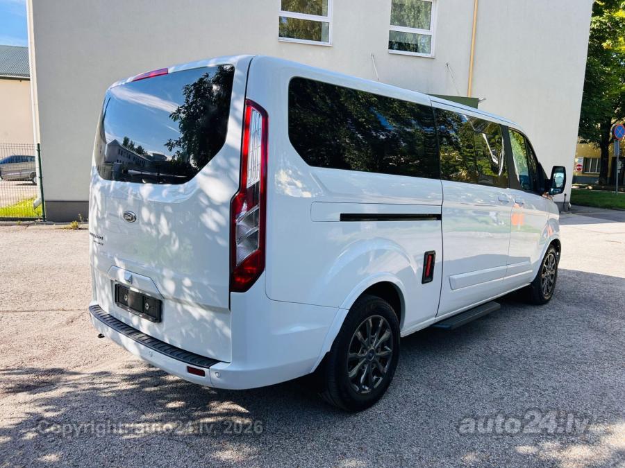 Balts Ford Tourneo 2021 Tallina, ar dzinēja tilpumu 2.00 L un nobraukumu 241 tūkst. km par 22950 €, foto 7 vietnē AUTOMOTO.COM.LV