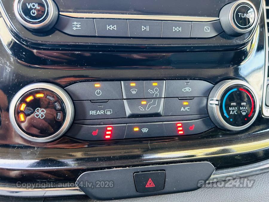 Balts Ford Tourneo 2021 Tallina, ar dzinēja tilpumu 2.00 L un nobraukumu 241 tūkst. km par 22950 €, foto 16 vietnē AUTOMOTO.COM.LV