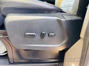 Balts Ford Tourneo 2021 Tallina, ar dzinēja tilpumu 2.00 L un nobraukumu 241 tūkst. km par 22950 €, foto 20 vietnē AUTOMOTO.COM.LV