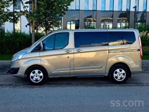 Yellow Ford Tourneo 2017 in Riga, with an engine capacity of 2.00 L and mileage of 425 thousand km for 10957 €, photo 9 on AUTOMOTO.COM.LV