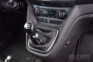 Dzeltens Ford Tourneo 2014 Rīga, ar dzinēja tilpumu 1.60 L un nobraukumu 260 tūkst. km par 11000 €, foto 6 vietnē AUTOMOTO.COM.LV