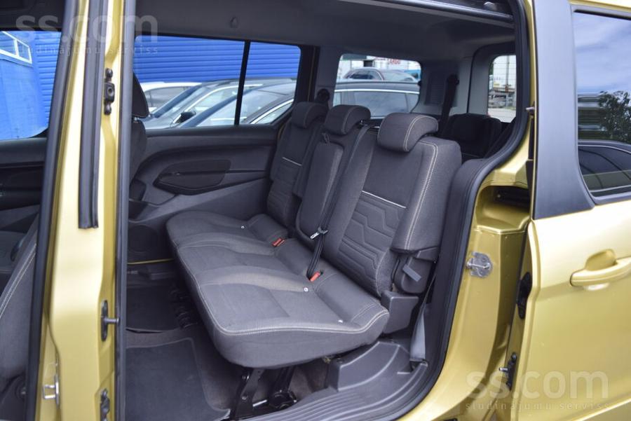 Dzeltens Ford Tourneo 2014 Rīga, ar dzinēja tilpumu 1.60 L un nobraukumu 260 tūkst. km par 11000 €, foto 12 vietnē AUTOMOTO.COM.LV