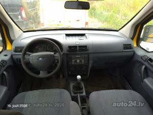 Yellow Ford Tourneo 2007 in Parnu, with an engine capacity of 1.80 L and mileage of 211 thousand km for 550 €, photo 5 on AUTOMOTO.COM.LV