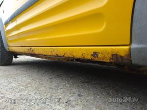 Yellow Ford Tourneo 2007 in Parnu, with an engine capacity of 1.80 L and mileage of 211 thousand km for 550 €, photo 14 on AUTOMOTO.COM.LV