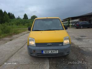 Yellow Ford Tourneo 2007 in Parnu, with an engine capacity of 1.80 L and mileage of 211 thousand km for 550 €, photo 15 on AUTOMOTO.COM.LV