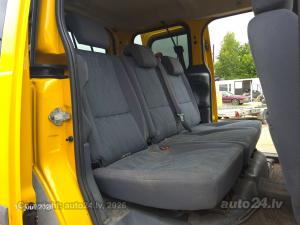 Yellow Ford Tourneo 2007 in Parnu, with an engine capacity of 1.80 L and mileage of 211 thousand km for 550 €, photo 16 on AUTOMOTO.COM.LV