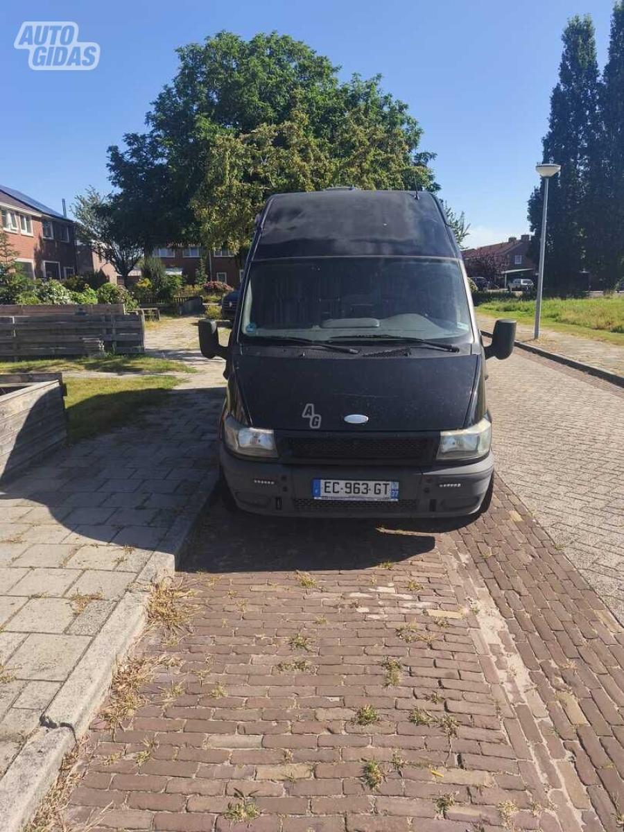 Black Ford Transit 2004 in Vilnius, with an engine capacity of 2.00 L and mileage of 317 thousand km for 5555 €, photo 3 on AUTOMOTO.COM.LV
