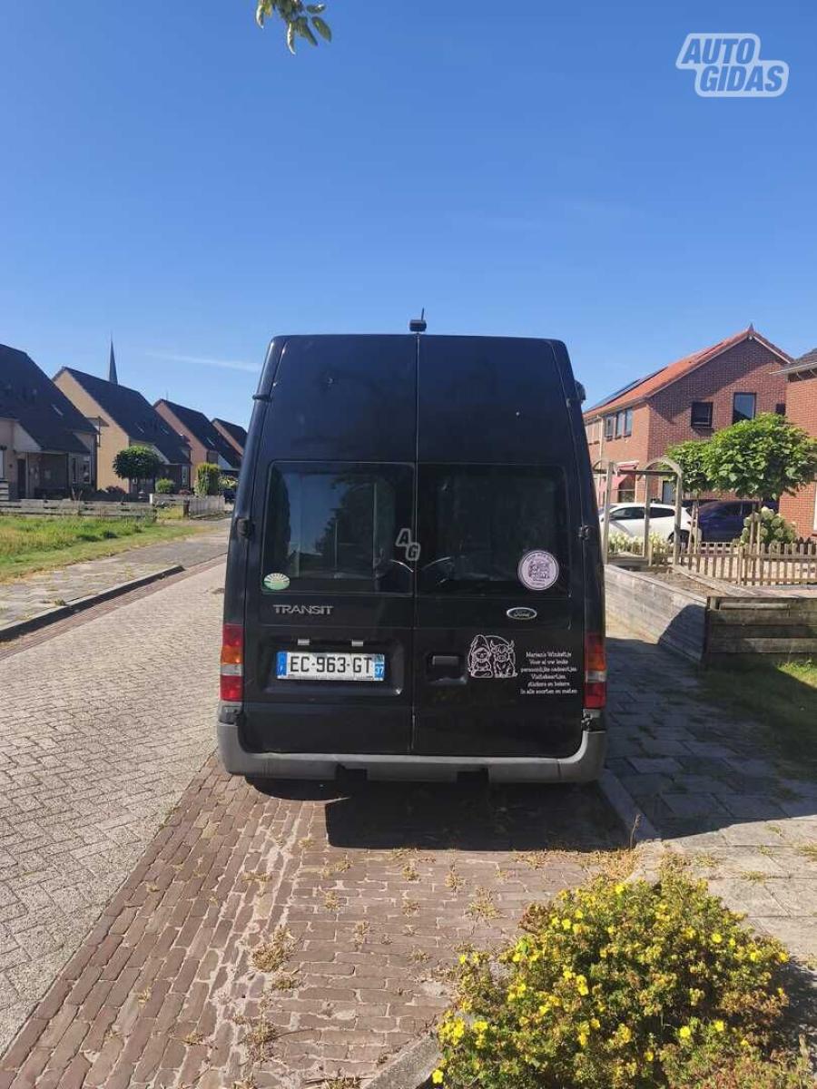 Black Ford Transit 2004 in Vilnius, with an engine capacity of 2.00 L and mileage of 317 thousand km for 5555 €, photo 6 on AUTOMOTO.COM.LV