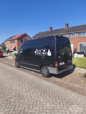 Black Ford Transit 2004 in Vilnius, with an engine capacity of 2.00 L and mileage of 317 thousand km for 5555 €, photo 9 on AUTOMOTO.COM.LV