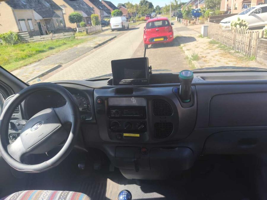 Black Ford Transit 2004 in Vilnius, with an engine capacity of 2.00 L and mileage of 317 thousand km for 5555 €, photo 11 on AUTOMOTO.COM.LV