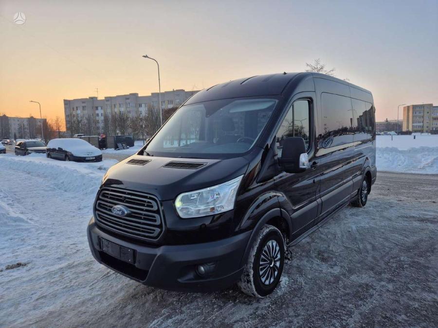 Black Ford Transit 2017 in Panevezys, with an engine capacity of 2.00 L and mileage of 527 thousand km for 7600 €, photo 1 on AUTOMOTO.COM.LV