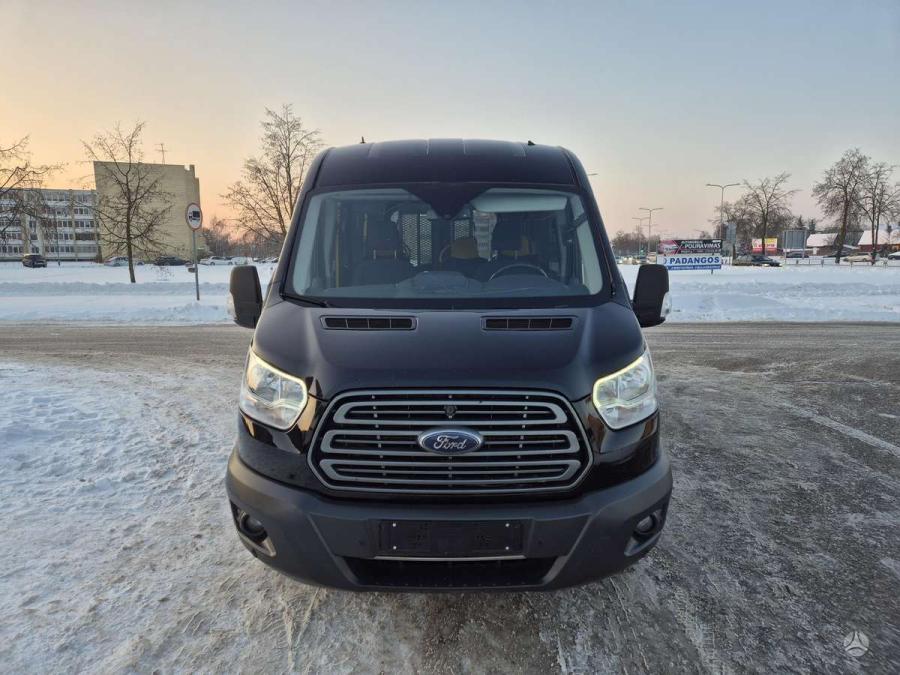 Black Ford Transit 2017 in Panevezys, with an engine capacity of 2.00 L and mileage of 527 thousand km for 7600 €, photo 7 on AUTOMOTO.COM.LV