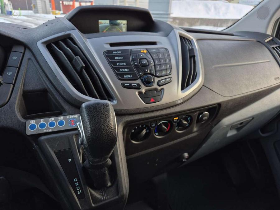 Black Ford Transit 2017 in Panevezys, with an engine capacity of 2.00 L and mileage of 527 thousand km for 7600 €, photo 14 on AUTOMOTO.COM.LV