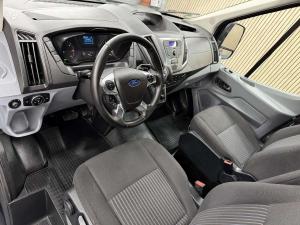 Black Ford Transit 2018 in Marijampole, with an engine capacity of 2.00 L and mileage of 244 thousand km for 13200 €, photo 3 on AUTOMOTO.COM.LV