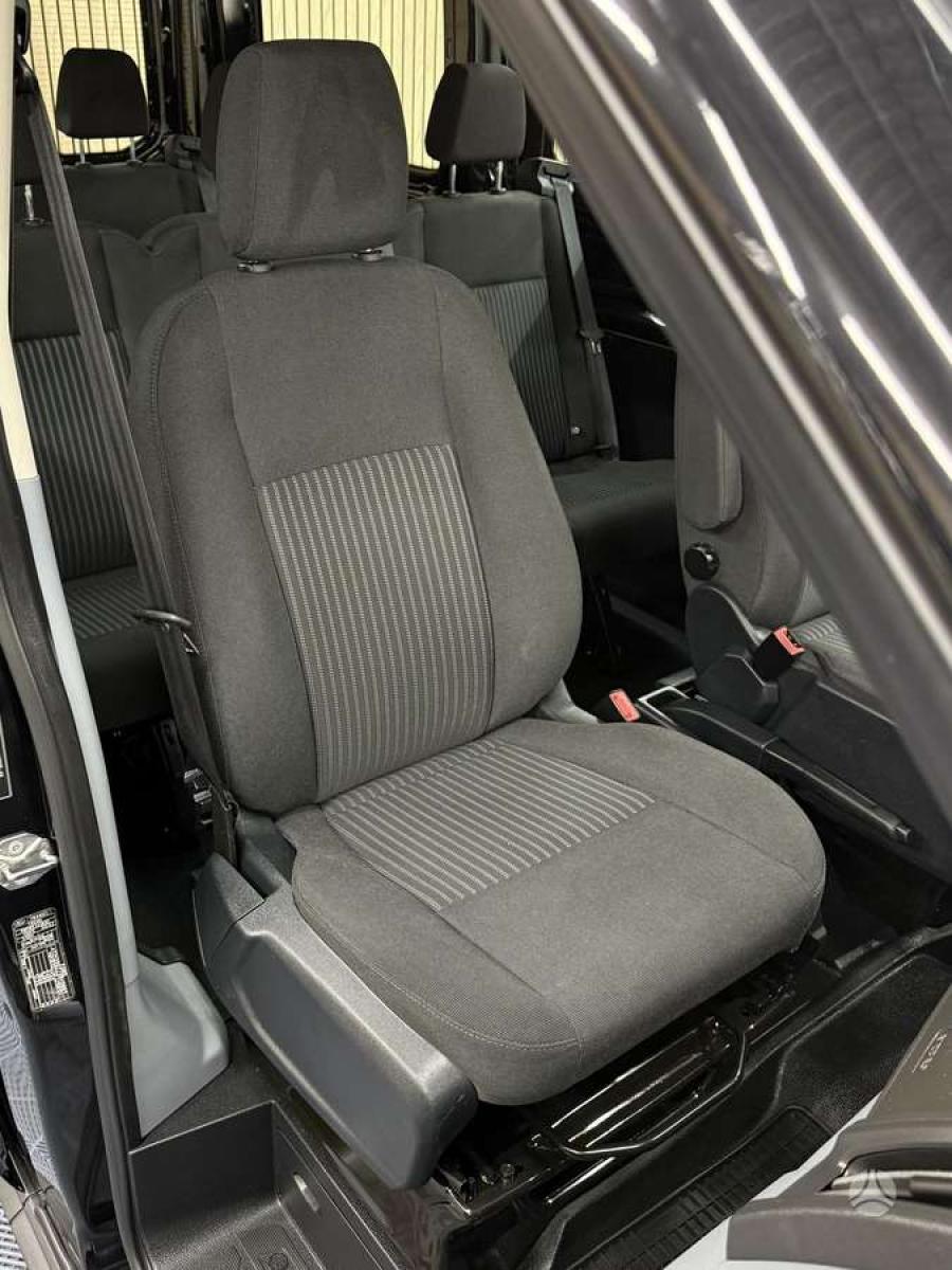 Black Ford Transit 2018 in Marijampole, with an engine capacity of 2.00 L and mileage of 244 thousand km for 13200 €, photo 14 on AUTOMOTO.COM.LV