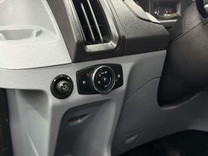 Black Ford Transit 2018 in Marijampole, with an engine capacity of 2.00 L and mileage of 244 thousand km for 13200 €, photo 20 on AUTOMOTO.COM.LV