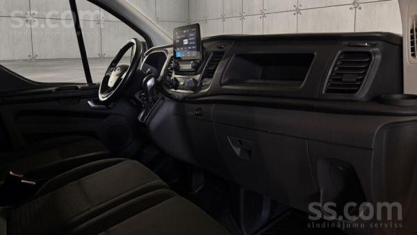 Melns Ford Transit 2018 Rīga, ar dzinēja tilpumu 2.00 L un nobraukumu 217 tūkst. km par 13900 €, foto 5 vietnē AUTOMOTO.COM.LV