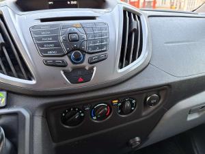 Melns Ford Transit 2019 Panevēža, ar dzinēja tilpumu 2.00 L un nobraukumu 448 tūkst. km par 5800 €, foto 18 vietnē AUTOMOTO.COM.LV