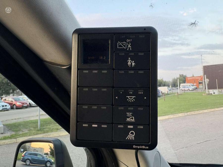 Melns Ford Transit 2019 Panevēža, ar dzinēja tilpumu 2.00 L un nobraukumu 448 tūkst. km par 5800 €, foto 22 vietnē AUTOMOTO.COM.LV