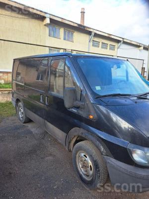 Melns Ford Transit 2002 Valmiera, ar dzinēja tilpumu 2.00 L un nobraukumu 300 tūkst. km par 2200 €, foto 3 vietnē AUTOMOTO.COM.LV