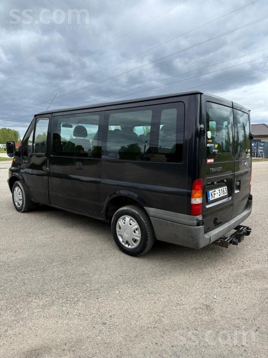 Melns Ford Transit 2004 Rīga, ar dzinēja tilpumu 2.00 L un nobraukumu 234 tūkst. km par 2999 €, foto 3 vietnē AUTOMOTO.COM.LV