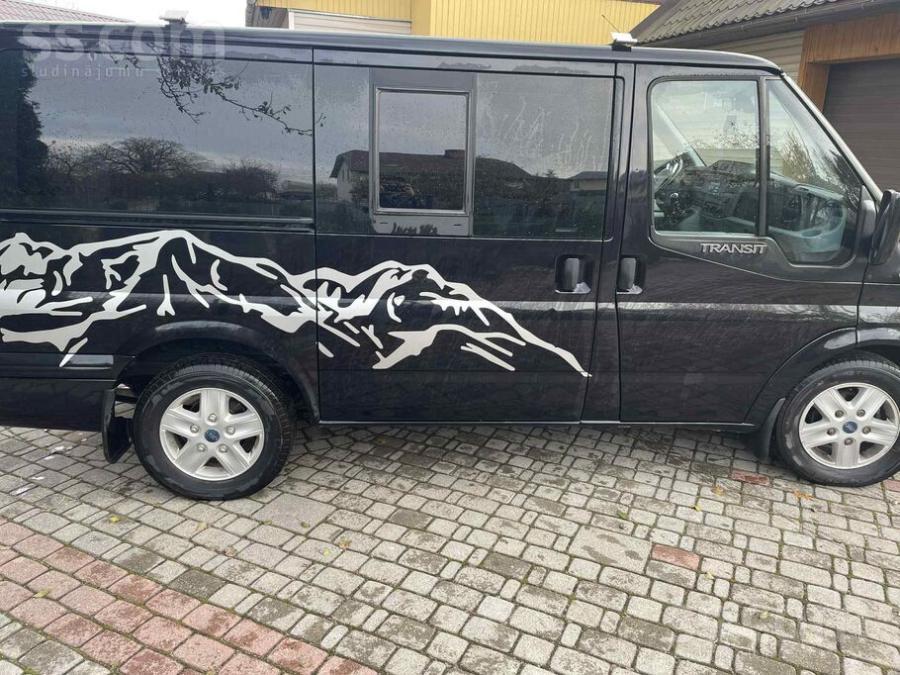 Black Ford Transit 2009 in Valka, with an engine capacity of 2.20 L and mileage of 261 thousand km for 11000 €, photo 2 on AUTOMOTO.COM.LV