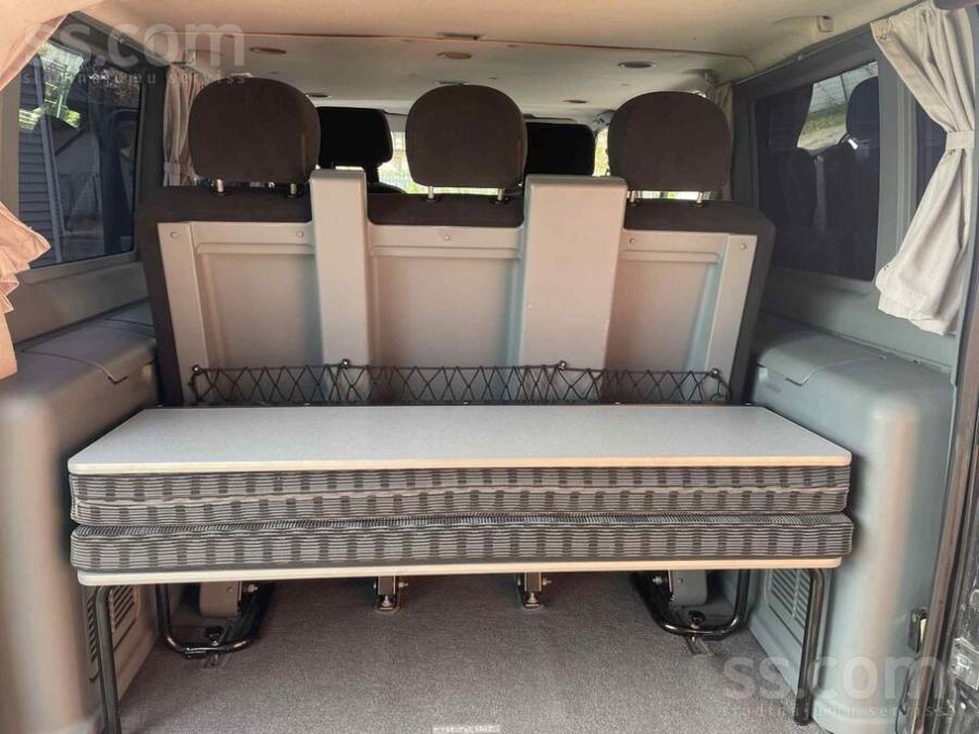 Melns Ford Transit 2009 Valka, ar dzinēja tilpumu 2.20 L un nobraukumu 261 tūkst. km par 11000 €, foto 10 vietnē AUTOMOTO.COM.LV