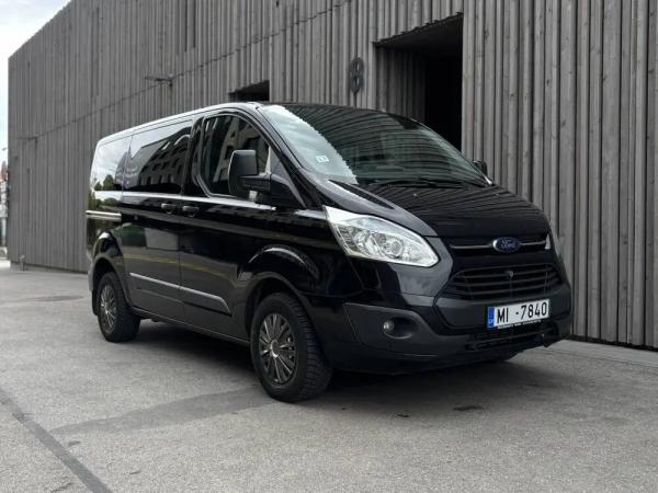 Black Ford Transit 2014 in Riga, with an engine capacity of 2.20 L and mileage of 322 thousand km for 9800 €, photo 3 on AUTOMOTO.COM.LV
