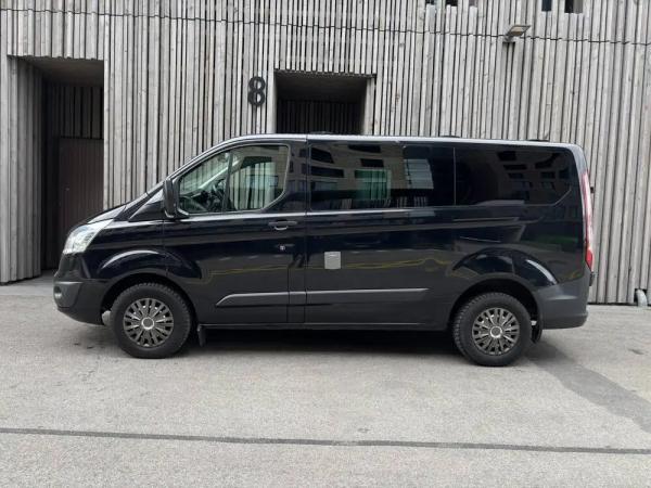 Black Ford Transit 2014 in Riga, with an engine capacity of 2.20 L and mileage of 322 thousand km for 9800 €, photo 6 on AUTOMOTO.COM.LV