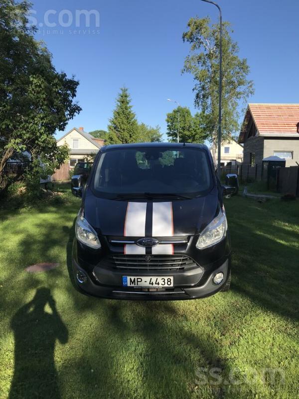 Black Ford Transit 2014 in Liepaja, with an engine capacity of 2.20 L and mileage of 211 thousand km for 14000 €, photo 1 on AUTOMOTO.COM.LV