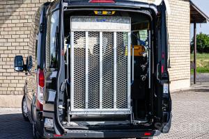 Melns Ford Transit 2015 Tukums, ar dzinēja tilpumu 2.00 L un nobraukumu 0 tūkst. km par 7990 €, foto 16 vietnē AUTOMOTO.COM.LV