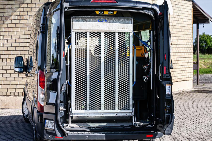 Melns Ford Transit 2015 Tukums, ar dzinēja tilpumu 2.00 L un nobraukumu 0 tūkst. km par 7990 €, foto 16 vietnē AUTOMOTO.COM.LV
