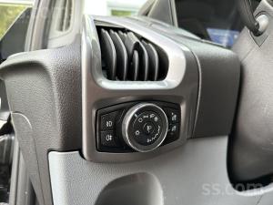 Black Ford Transit 2015 in Jelgava, with an engine capacity of 2.20 L and mileage of 218 thousand km for 7950 €, photo 14 on AUTOMOTO.COM.LV