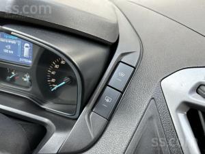 Black Ford Transit 2015 in Jelgava, with an engine capacity of 2.20 L and mileage of 218 thousand km for 7950 €, photo 21 on AUTOMOTO.COM.LV