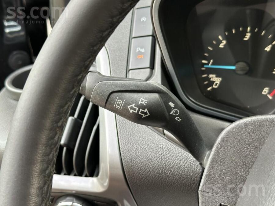 Black Ford Transit 2015 in Jelgava, with an engine capacity of 2.20 L and mileage of 218 thousand km for 7950 €, photo 25 on AUTOMOTO.COM.LV