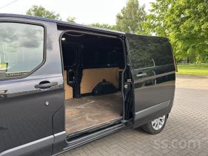 Black Ford Transit 2015 in Jelgava, with an engine capacity of 2.20 L and mileage of 218 thousand km for 7950 €, photo 27 on AUTOMOTO.COM.LV