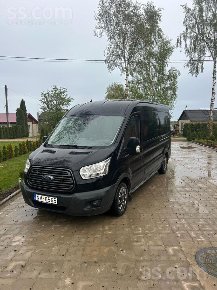 Black Ford Transit 2016 in Jelgava, with an engine capacity of 2.00 L and mileage of 272 thousand km for 8500 €, photo 3 on AUTOMOTO.COM.LV