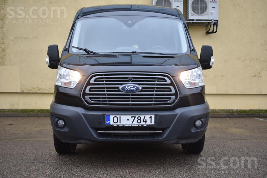 Black Ford Transit 2017 in Talsi, with an engine capacity of 2.00 L and mileage of 153 thousand km for 13500 €, photo 3 on AUTOMOTO.COM.LV