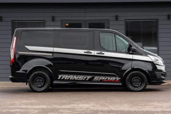 Melns Ford Transit 2017 Jelgava, ar dzinēja tilpumu 2.00 L un nobraukumu 160 tūkst. km par 15950 €, foto 6 vietnē AUTOMOTO.COM.LV