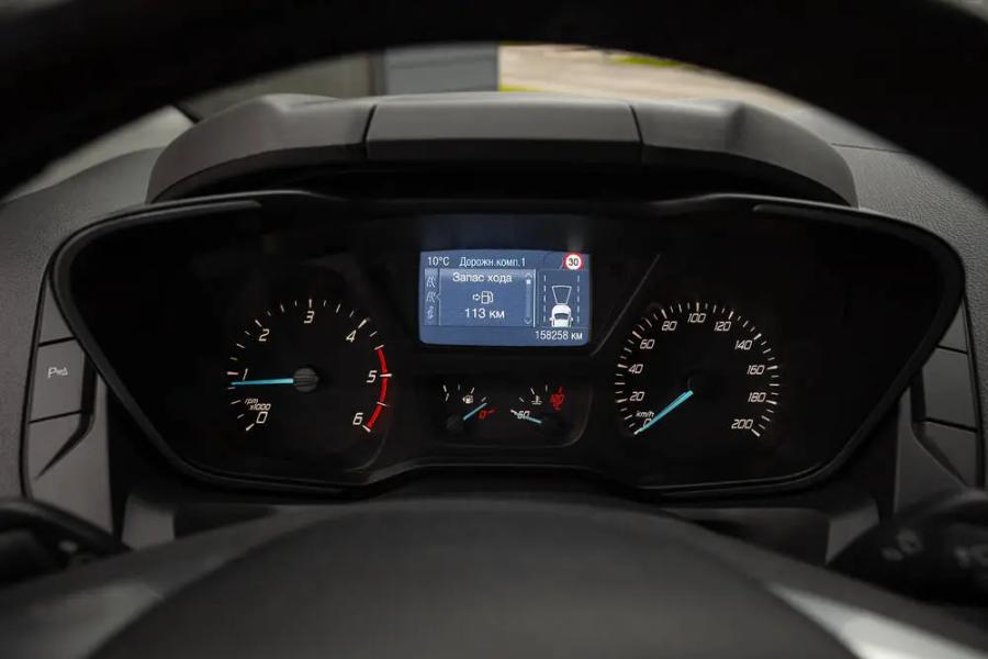 Black Ford Transit 2017 in Jelgava, with an engine capacity of 2.00 L and mileage of 160 thousand km for 15950 €, photo 21 on AUTOMOTO.COM.LV