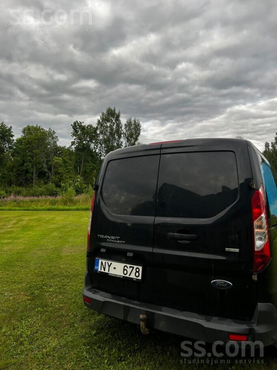 Melns Ford Transit 2017 Valmiera, ar dzinēja tilpumu 1.00 L un nobraukumu 113 tūkst. km par 7500 €, foto 4 vietnē AUTOMOTO.COM.LV