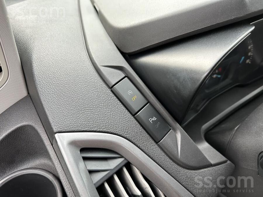 Melns Ford Transit 2017 Jelgava, ar dzinēja tilpumu 2.00 L un nobraukumu 0 tūkst. km par 7750 €, foto 13 vietnē AUTOMOTO.COM.LV
