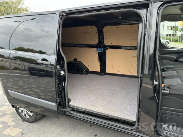 Melns Ford Transit 2017 Jelgava, ar dzinēja tilpumu 2.00 L un nobraukumu 0 tūkst. km par 7750 €, foto 9 vietnē AUTOMOTO.COM.LV