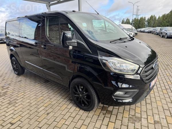 Black Ford Transit 2018 in Talsi, with an engine capacity of 2.00 L and mileage of 274 thousand km for 14800 €, photo 3 on AUTOMOTO.COM.LV